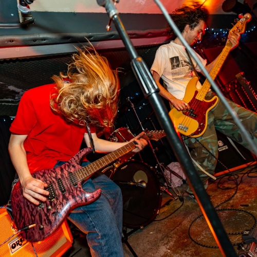 Taylor Lautner tells his side of 2009 MTV VMAs scandal with ex Taylor ...