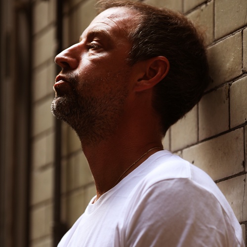 Joel Stoker of The Rifles announces debut solo album & Liam Gallagher ...