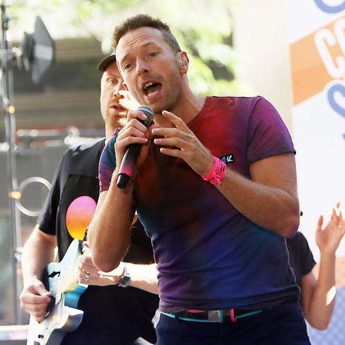Coldplay's Chris Martin battling 'serious' lung infection - TrendRadars UK
