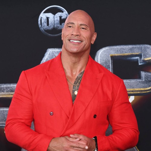 Dwayne Johnson and Kelly Clarkson honour Loretta Lynn with duet ...